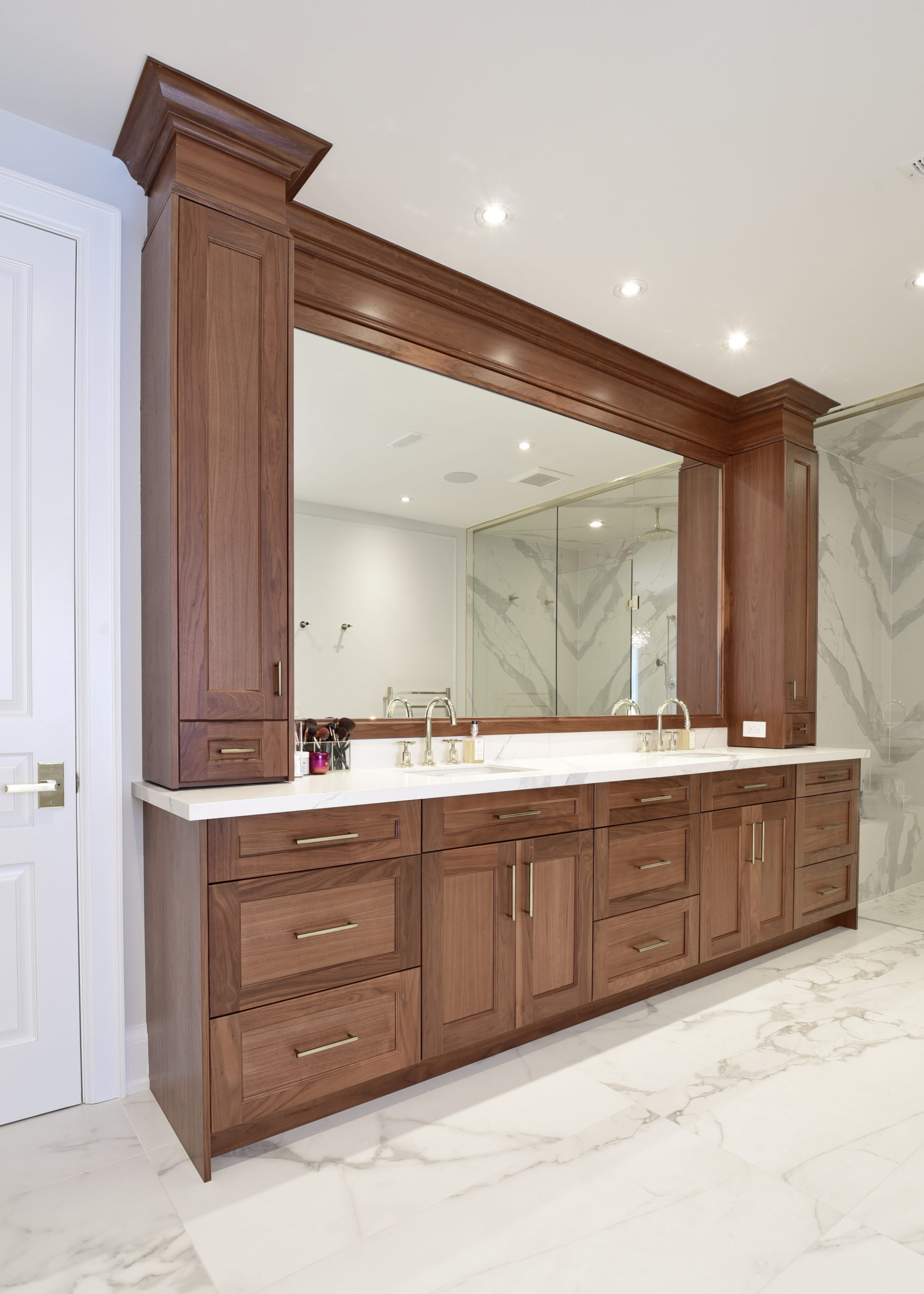 Vanities | Selba Kitchens and Baths